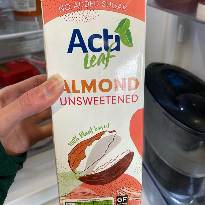 ALDI Acti leaf almond unsweetened Review | abillion