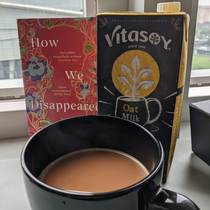 Vitasoy | The Soy Experts Oat Milk - Café for Baristas Review | abillion