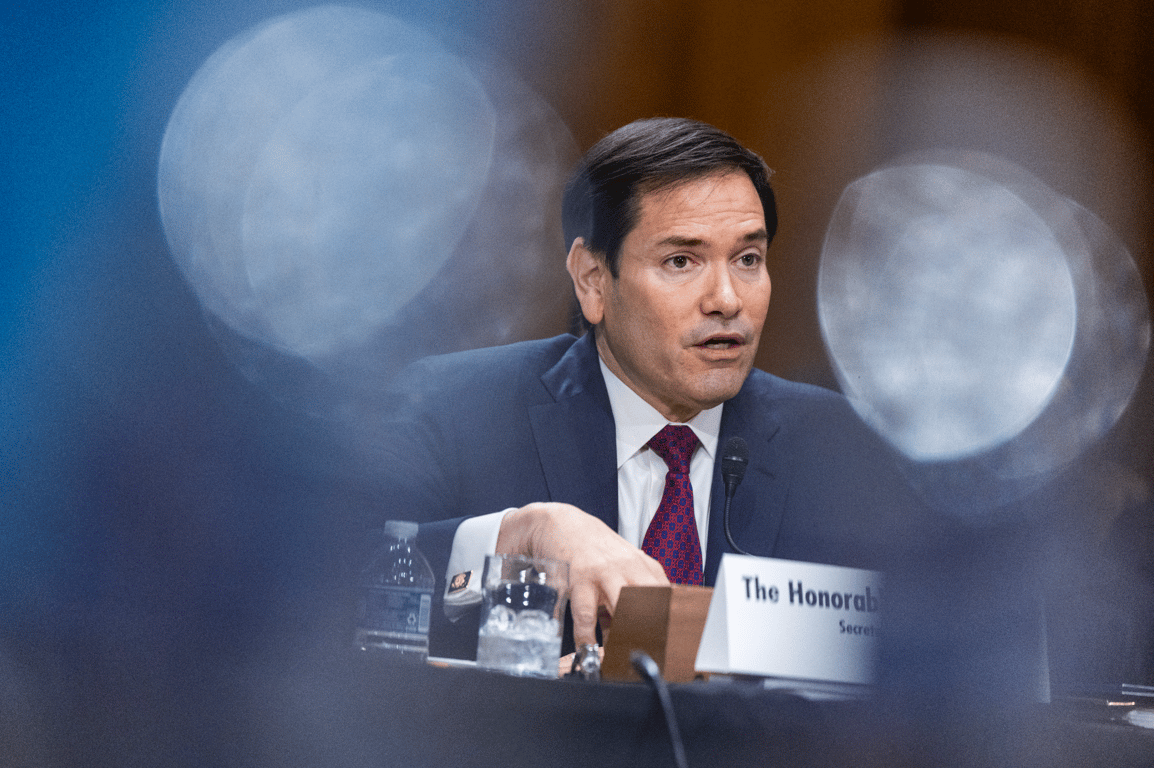 Final obstacle to Russia-Ukraine peace deal is control of Donetsk ...