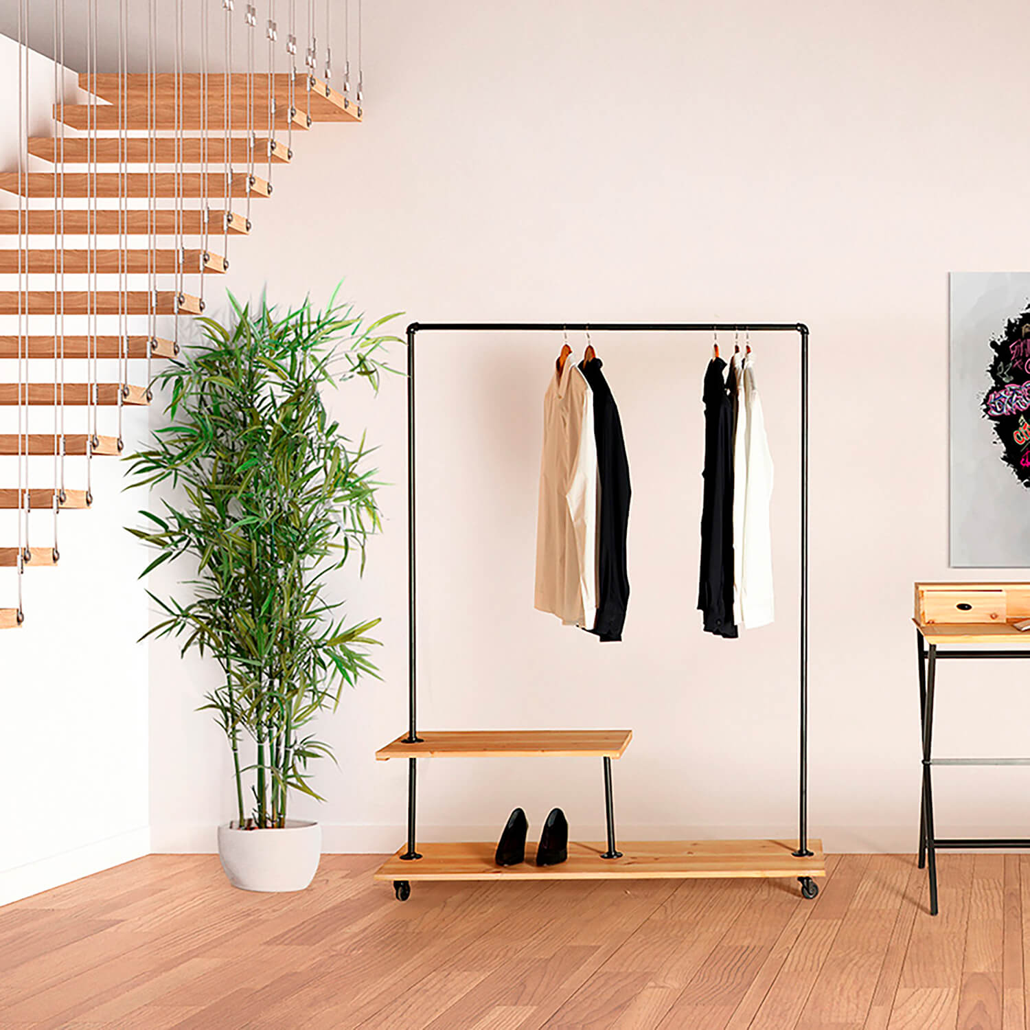 ZÁVĚSNÝ DRŽÁK NA SKLENICE HUGO – muzza.cz