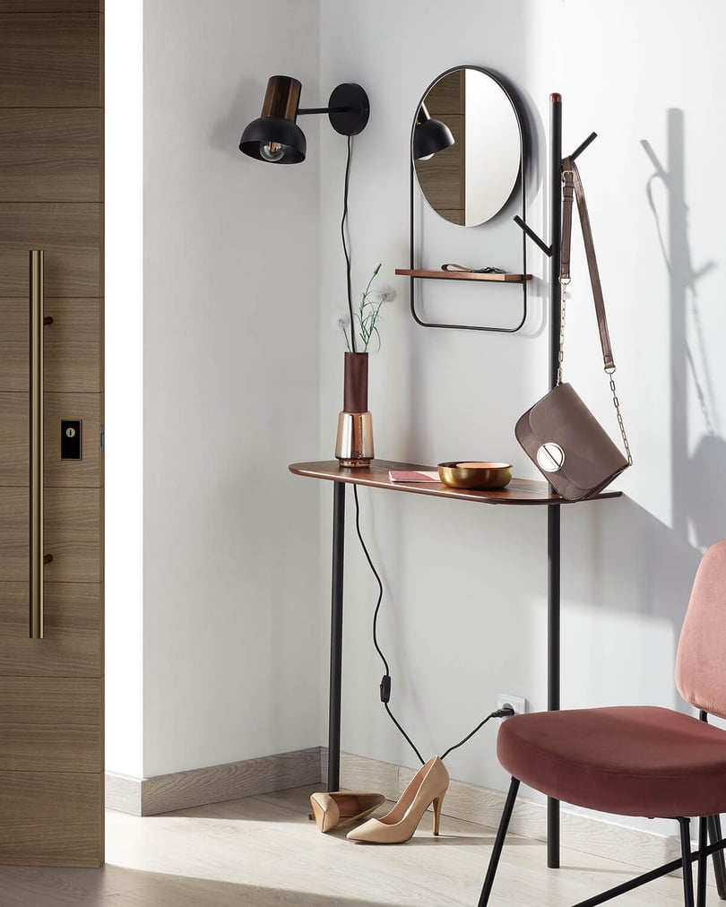 ZÁVĚSNÝ DRŽÁK NA SKLENICE HUGO – muzza.cz