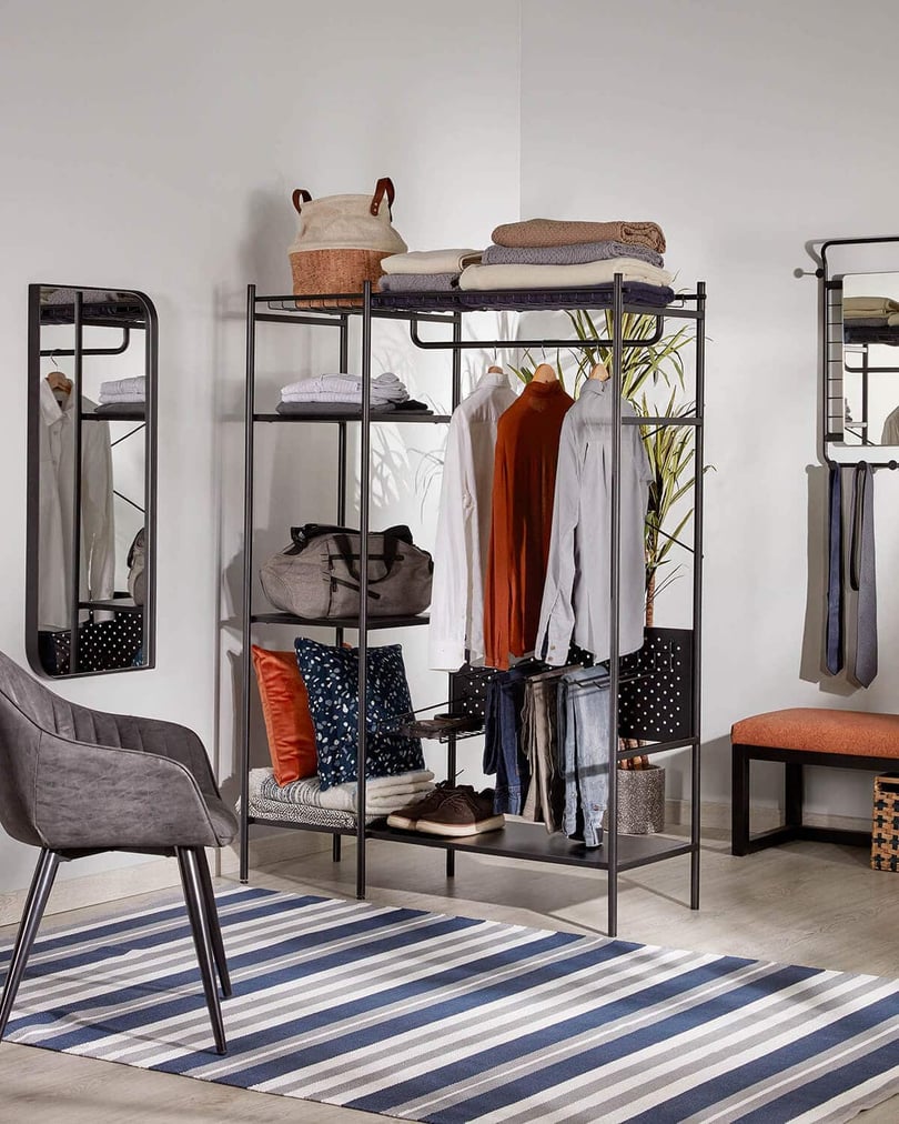 ZÁVĚSNÝ DRŽÁK NA SKLENICE HUGO – muzza.cz