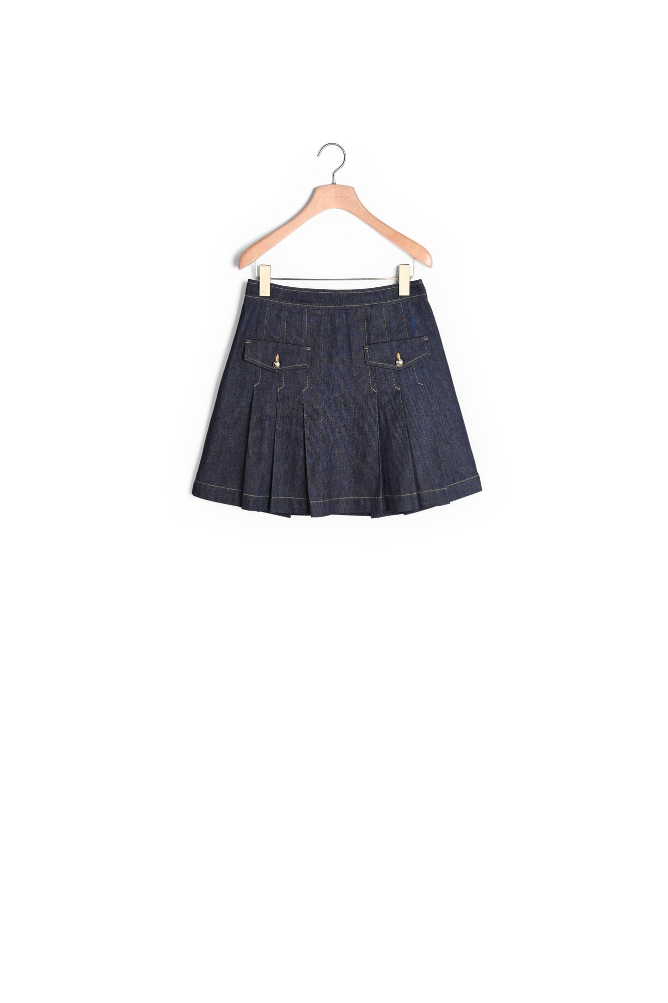 Pleated denim skirt