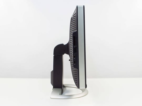 Dell 2405FPW Monitor - 1440984 | furbify