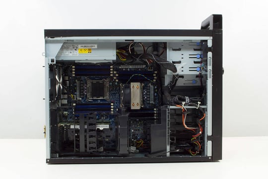 Lenovo ThinkStation D30 Počítač - 1604409 | furbify