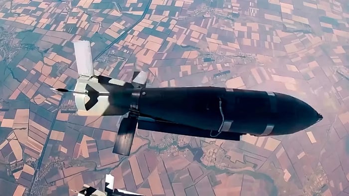 Russia Adds Jet Engines to Soviet-Era Glide Bombs