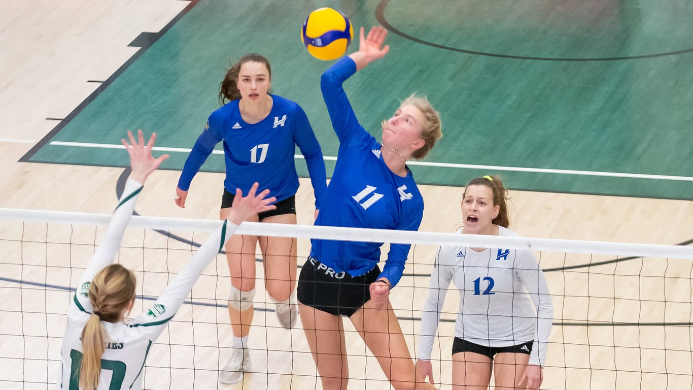 Kelowna native Madelyn Hettinga named Canada West Rookie of the Year