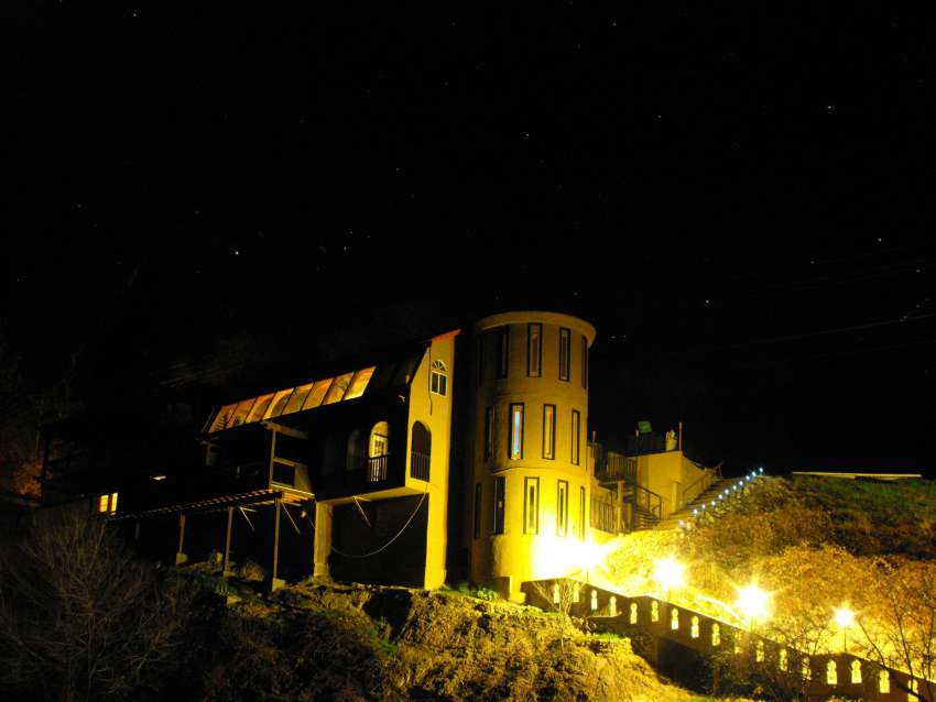 The History of Rattlesnake Island and the Peachland Castle