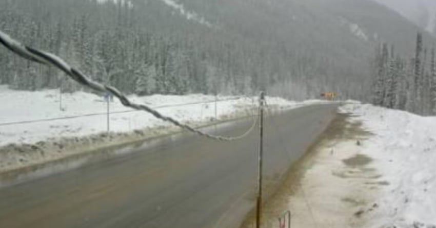 UPDATE: Hwy 1 reopens near Rogers Pass, Kicking Horse closure proceeds ...