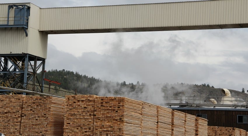 Tolko mills in Armstrong and Soda Creek reducing lumber operations