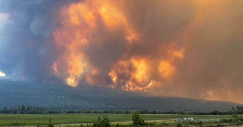 ‘Several structures’ destroyed by wildfire that exploded in size south ...