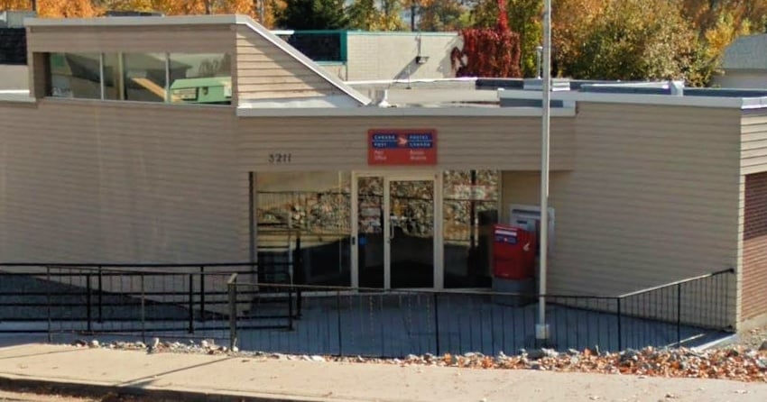 Main Lake Country post office on the move