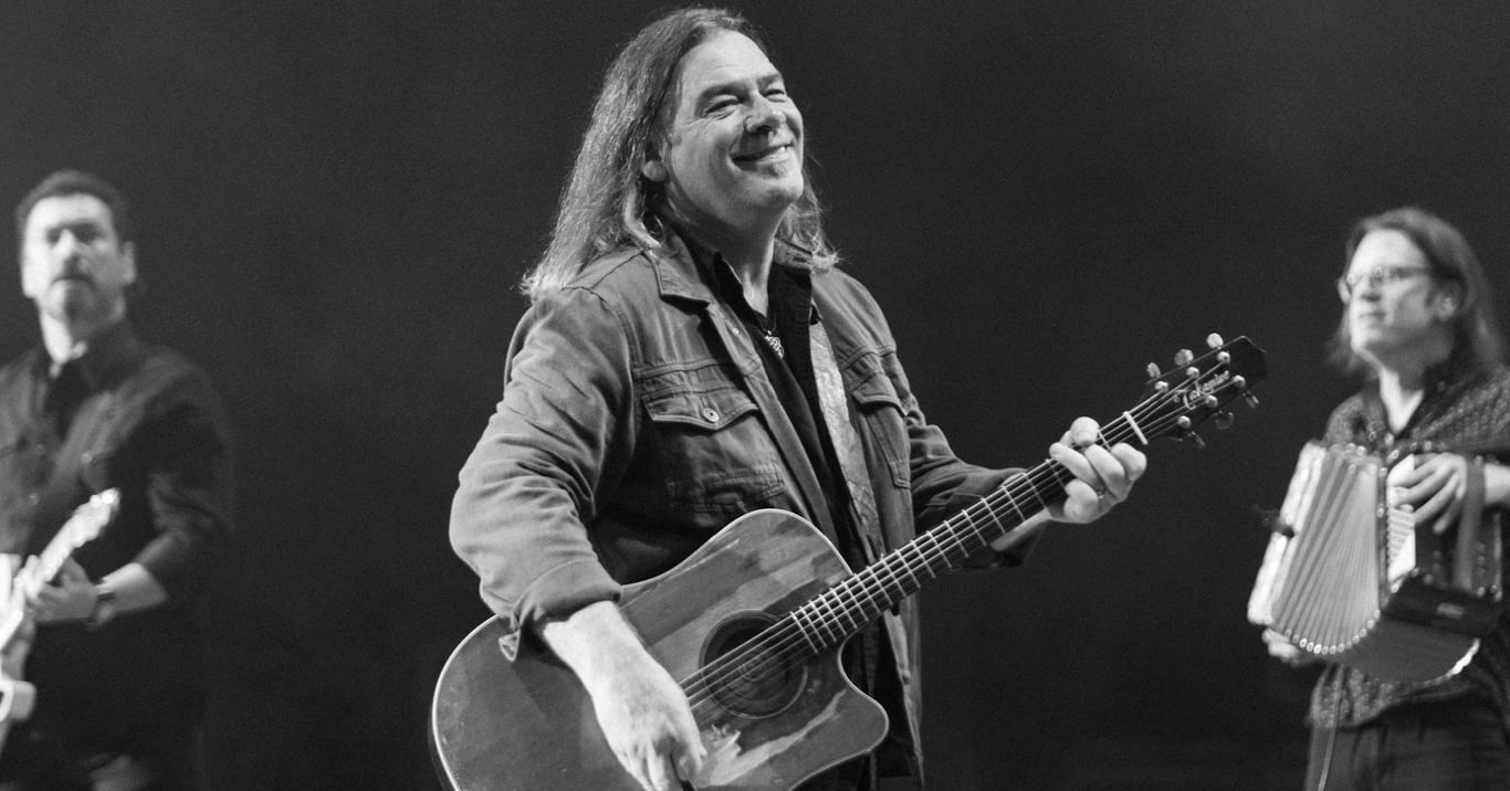 Alan Doyle of Great Big Sea fame kicking off 2024 tour in Kelowna