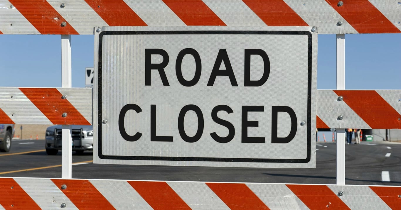 Hwy 97A closed by Mara Lake