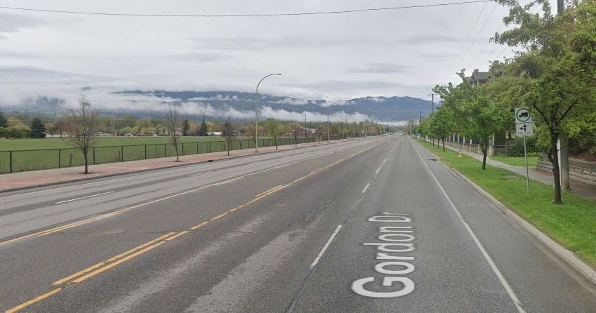 Delays on Gordon Drive for 2 days next week due to paving