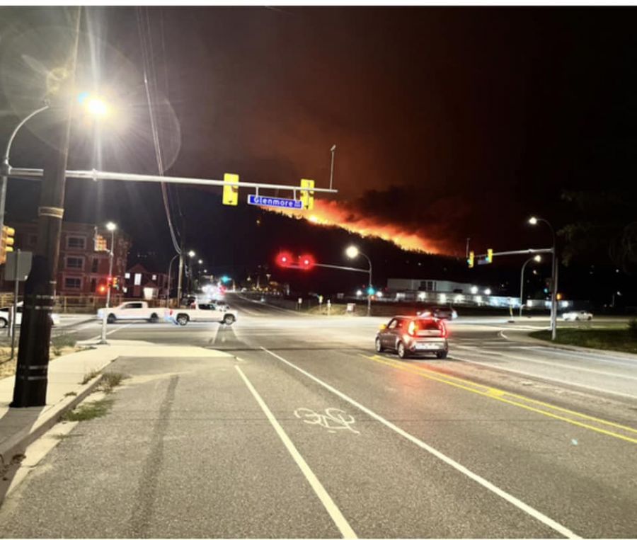 UPDATE: Evacuation orders expanded for Clifton and McKinley fires