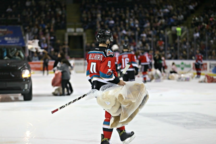 Teddy bears fly as Rockets defeat Ice
