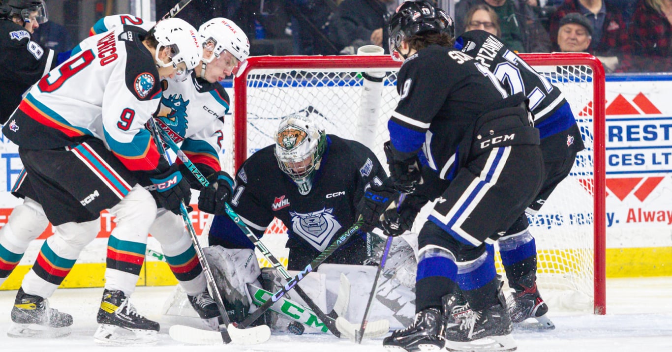 Jake Poole scores 2 against his former team as Rockets losing streak ...