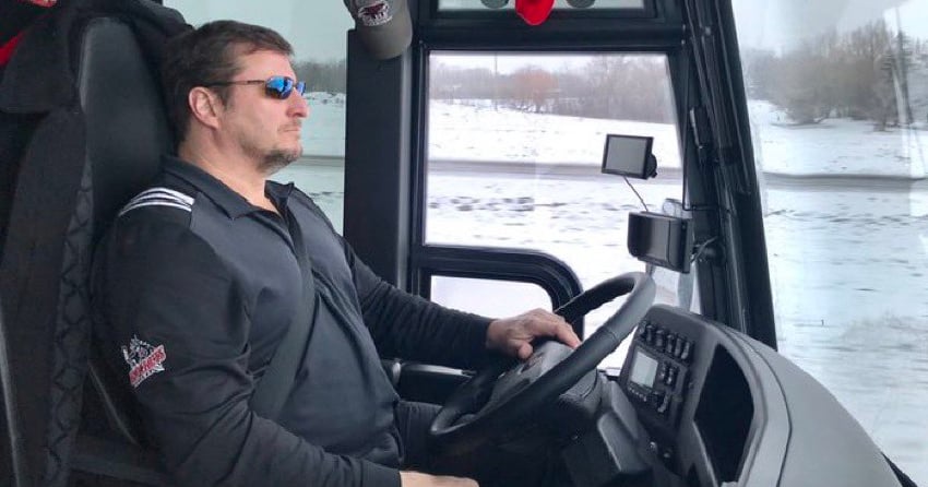 Kelowna Rockets bus driver dies in motorcycle accident near Kamloops