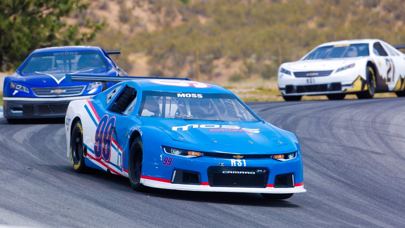 Avion Motorsports' RS1 Racing Series thrills with Area 27 public debut