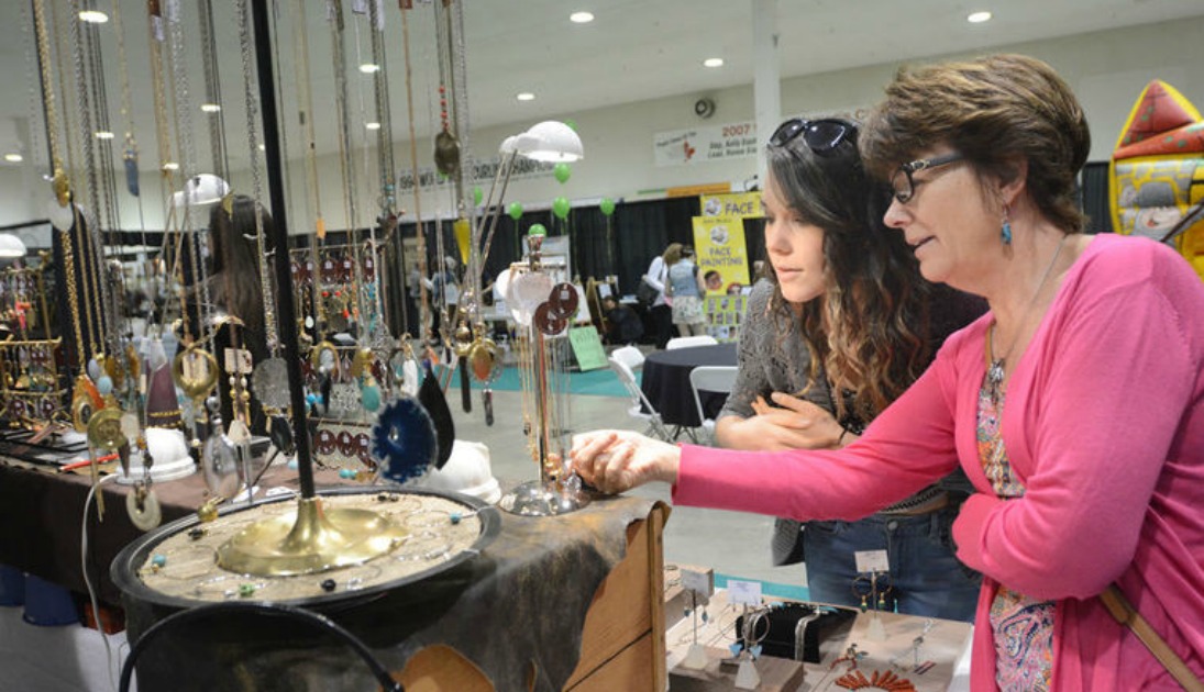 Largest spring craft fair returns to Kelowna