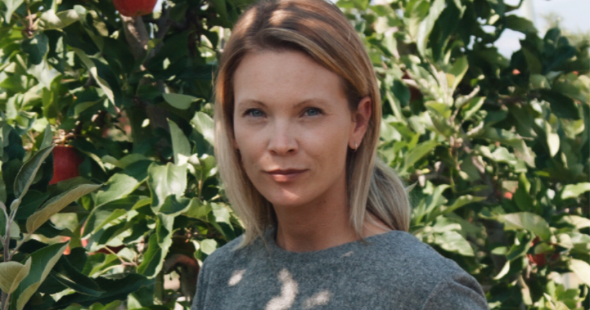 In Focus | Julia Mathers