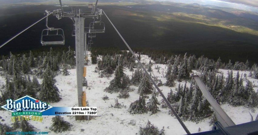 Peaks at Big White receive their first skiff of snow for the season