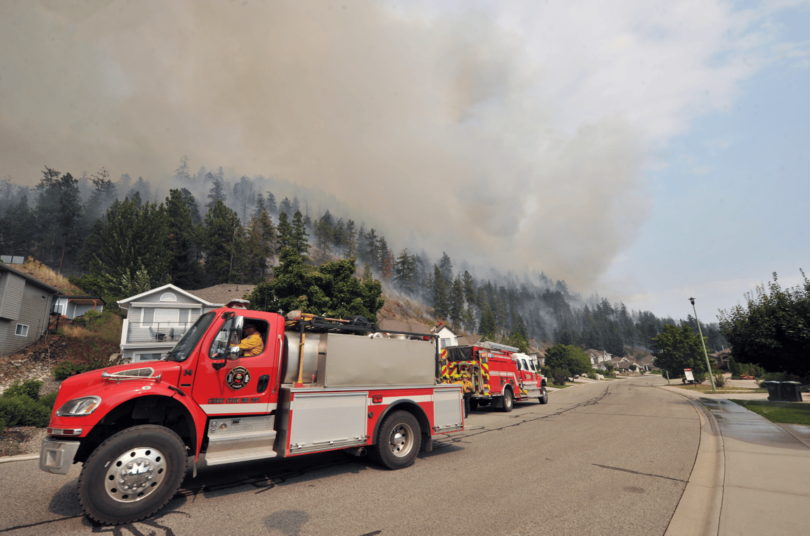 VIDEO: Daily wildfire updates come to an end with thousands still on ...