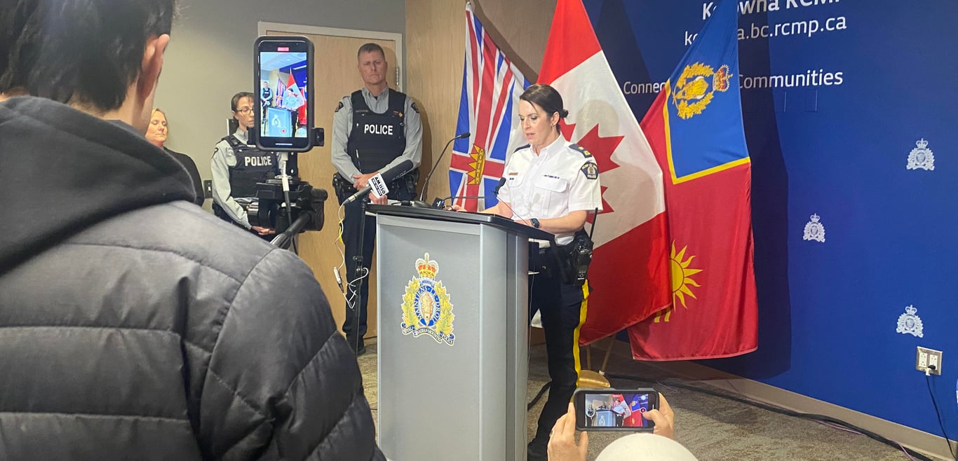 VIDEO: Bomb discovered along Hwy 97 described as 'sophisticated'