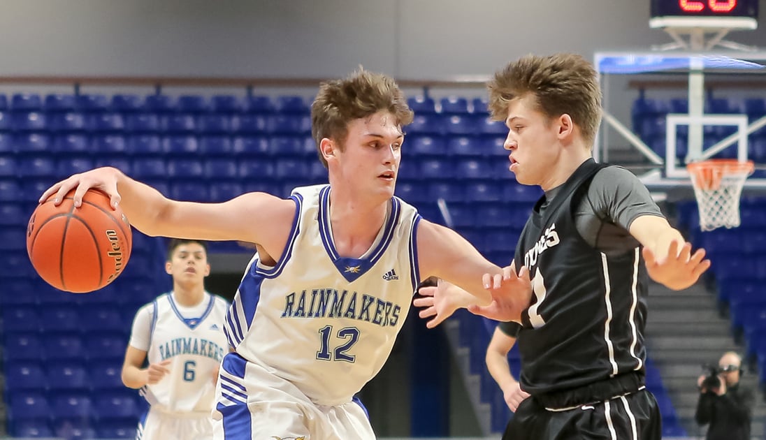 George Elliot Coyotes take the silver in provincial 2A basketball