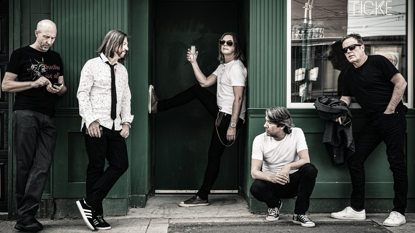 BC-grown hitmakers 54•40, Doug and the Slugs confirmed for Peach Fest