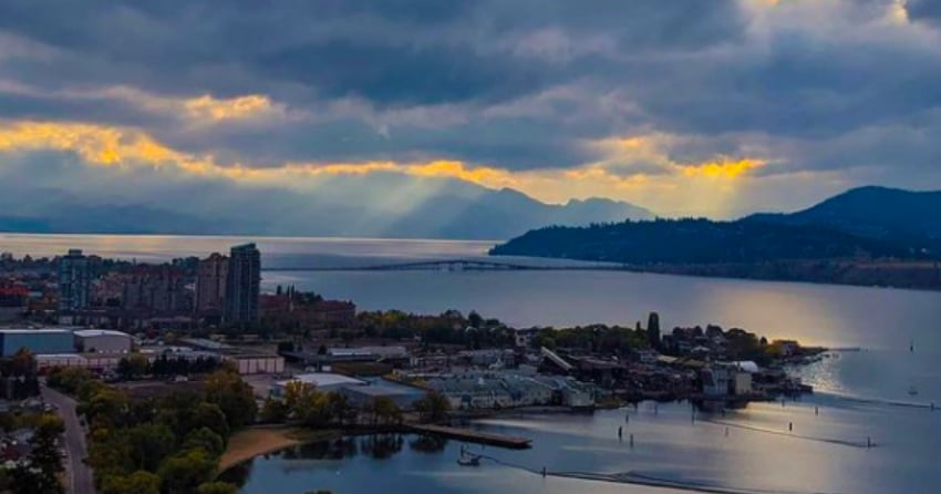 Cloud, fog and flurries expected in Kelowna