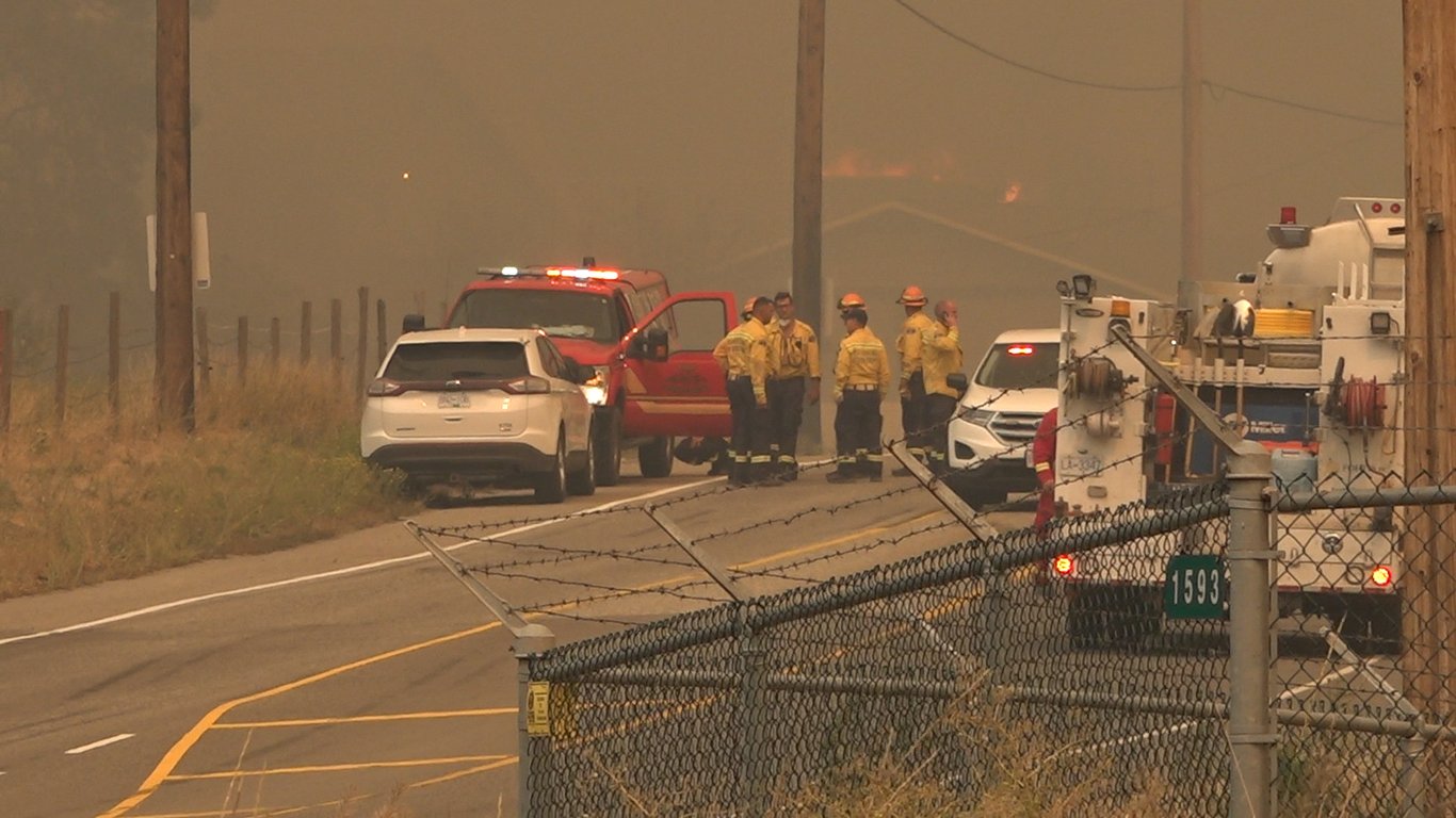 VIDEO: Mayor Tom Dyas credits firefighters for some big saves in Kelowna
