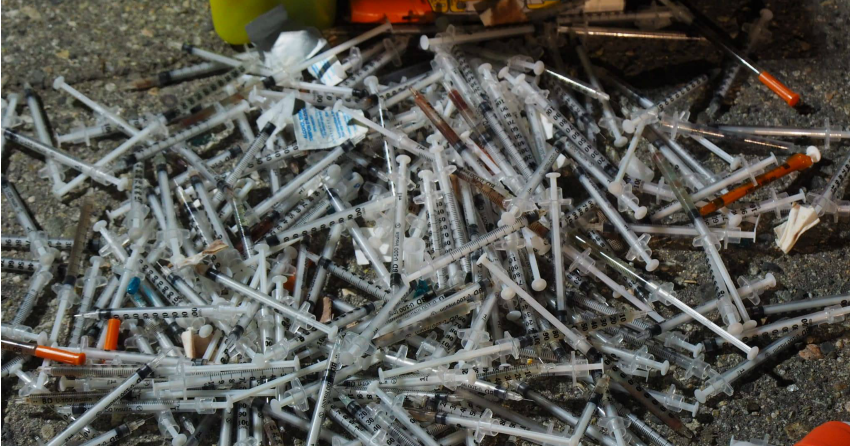Dangerous bag of needles discovered outside Kelowna home
