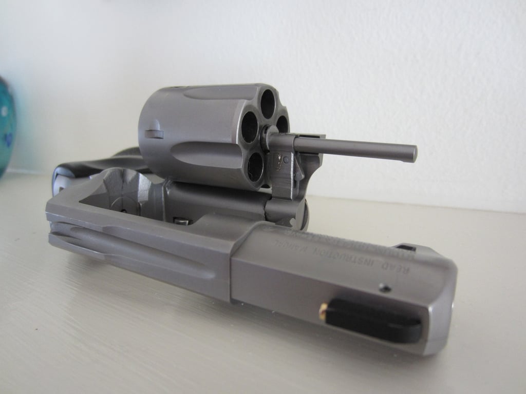 [FIREARM REVIEW] Revolvers For Concealed Carry: The Ruger SP101 ...