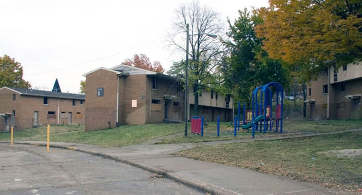 Security Guard Watches Partner Get Run Down By Creepy Crook, Shoots To ...