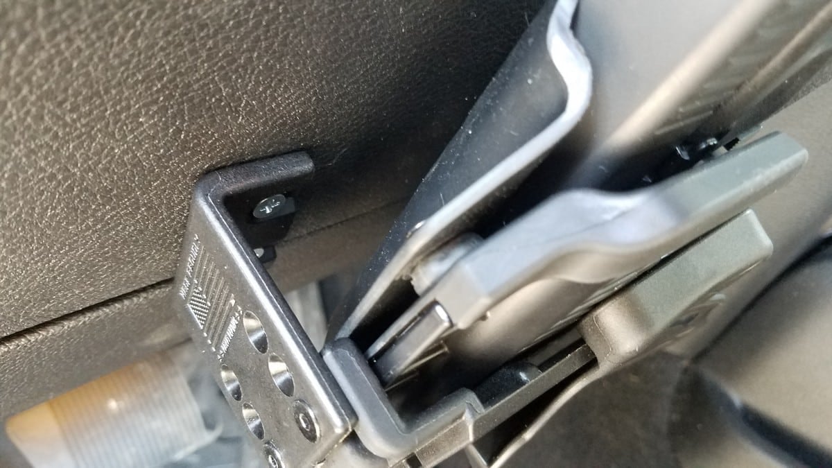[REVIEW] Alien Gear Cloak Dock Holster Mount For Nearly Any Surface ...