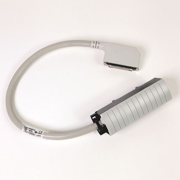 Allen-Bradley 1492-CONCAB005S4 Pre-wired Cable for Conversion from 1771 ...