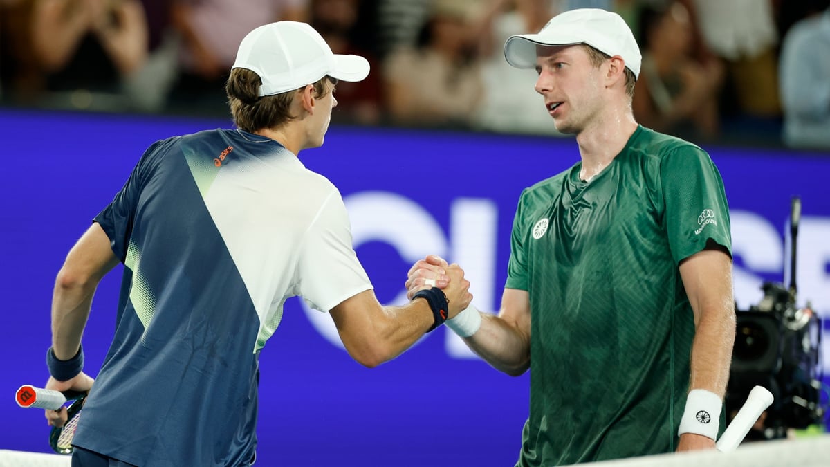 Alex de Minaur vs Botic van de Zandschulp Betting Tips & Live Stream ...