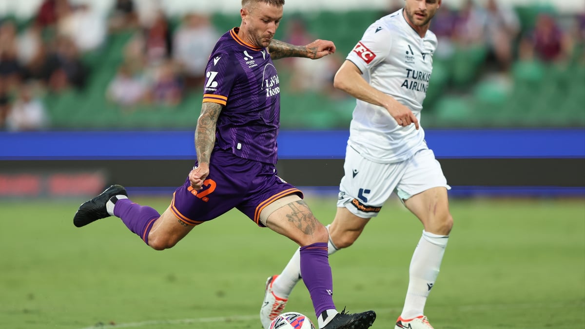 Perth Glory vs Melbourne Victory Tips & Live Stream - Glory tipped for ...