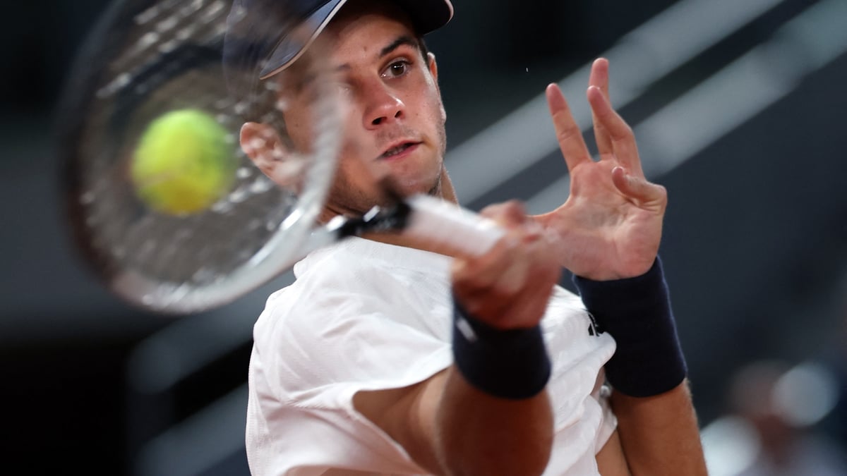 Vit Kopriva vs Rafael Jodar Predictions & Live Stream - ATP Madrid