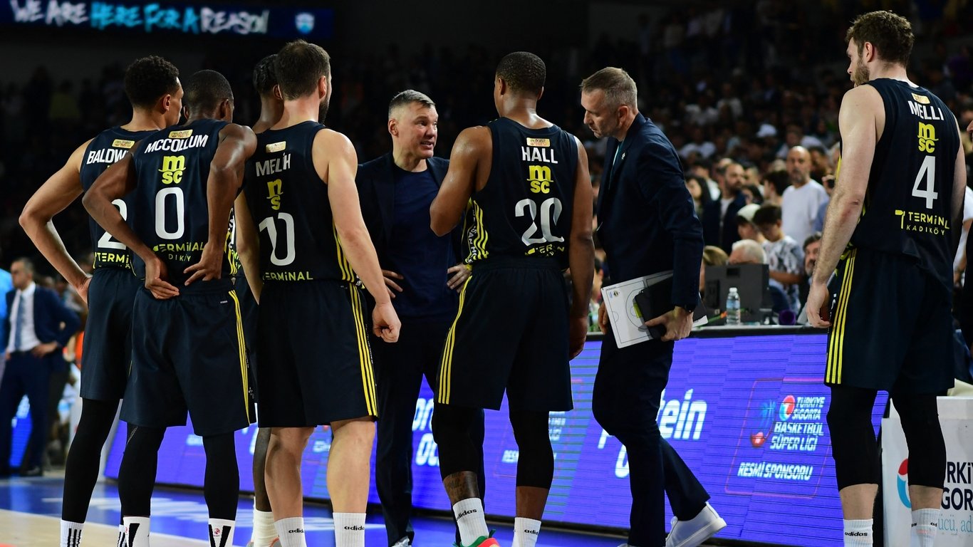 Fenerbahce vs Besiktas Game 4 Live Stream & Predictions – Fener to ... Fenerbahce vs Besiktas Game 4 Live Stream & Predictions – Fener to ...