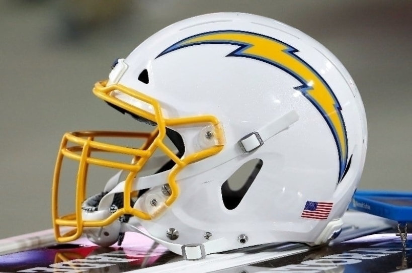 Los Angeles Chargers at Kansas City Chiefs Betting Tips – Take LA ...