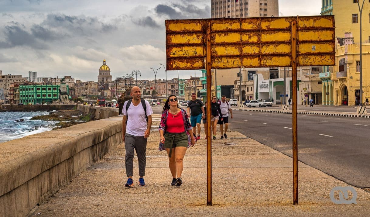 The Cuban Regime Seeks to Offer Permanent Residency as an Incentive to ...
