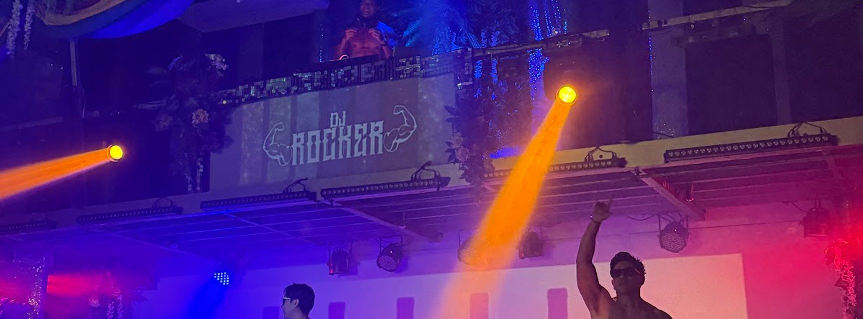O BAR - Filipijnen - LGBT-bar en nachtclub met dragshows en livemuziek ...
