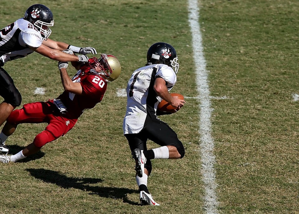 Link of Brain Injuries to Head Hits in Football Nearly Overwhelming ...