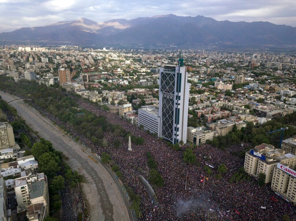 Economic Inequalities Drive Massive Protests in Chile | Courthouse News ...