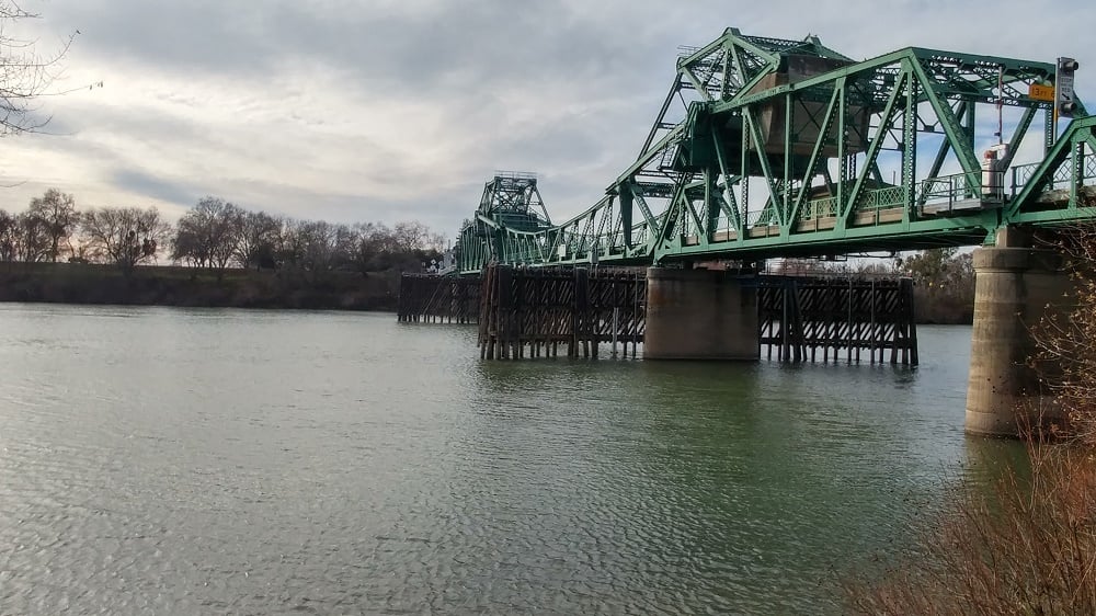 Judge extends plan to manage flows to California delta and protect ...