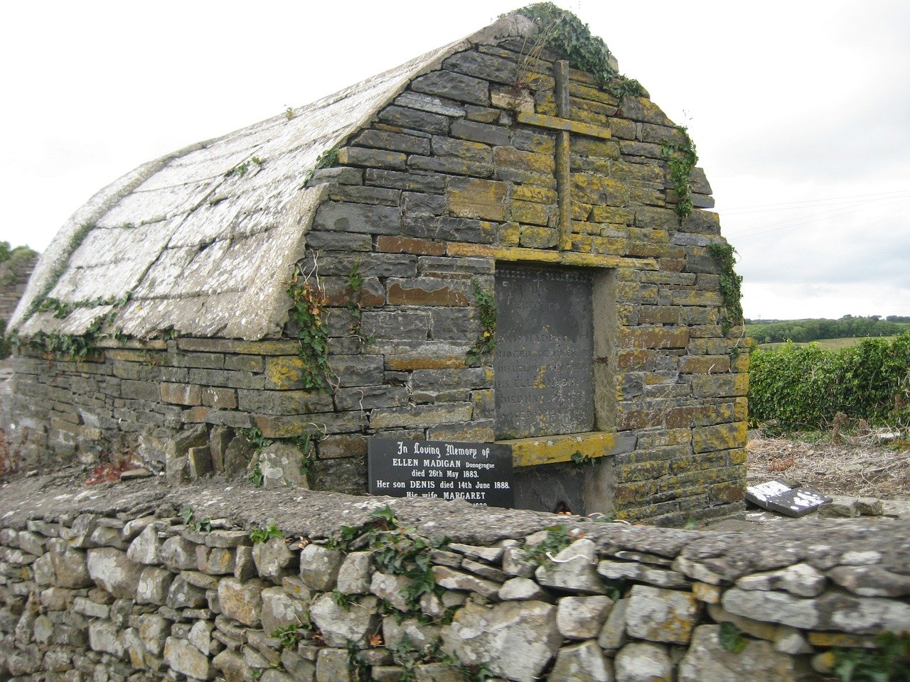 Family Hiking Close to Home Finds Stone Crypt From 1850s | Courthouse ...