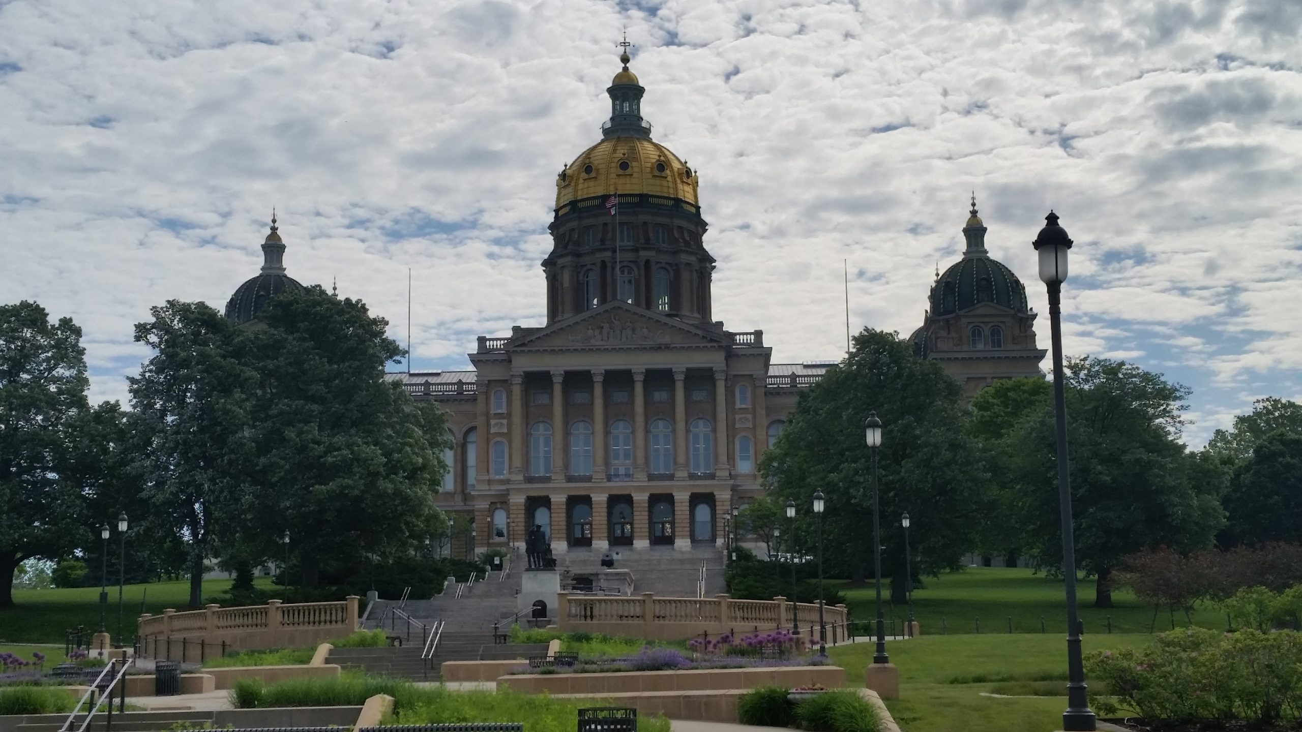 Federal judge again denies injunction in suit on Iowa judicial ...